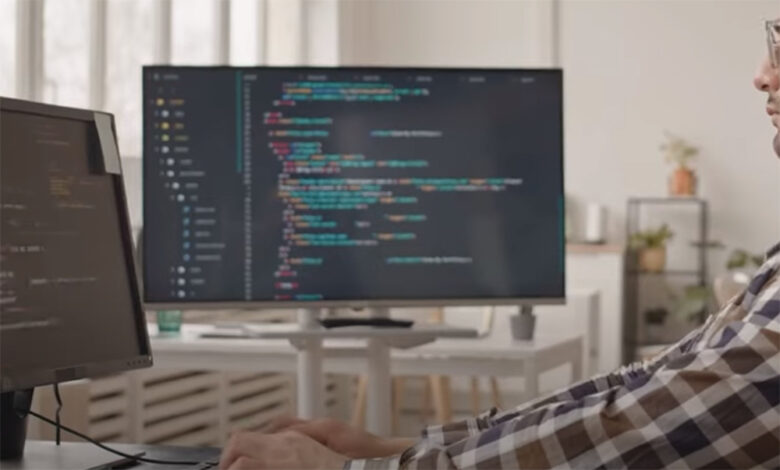Application Engineer vs. Software Engineer: What’s the Difference ...